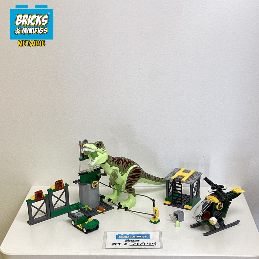 76944 T. rex Dinosaur Breakout (U2) – Bricks & Minifigs Metairie